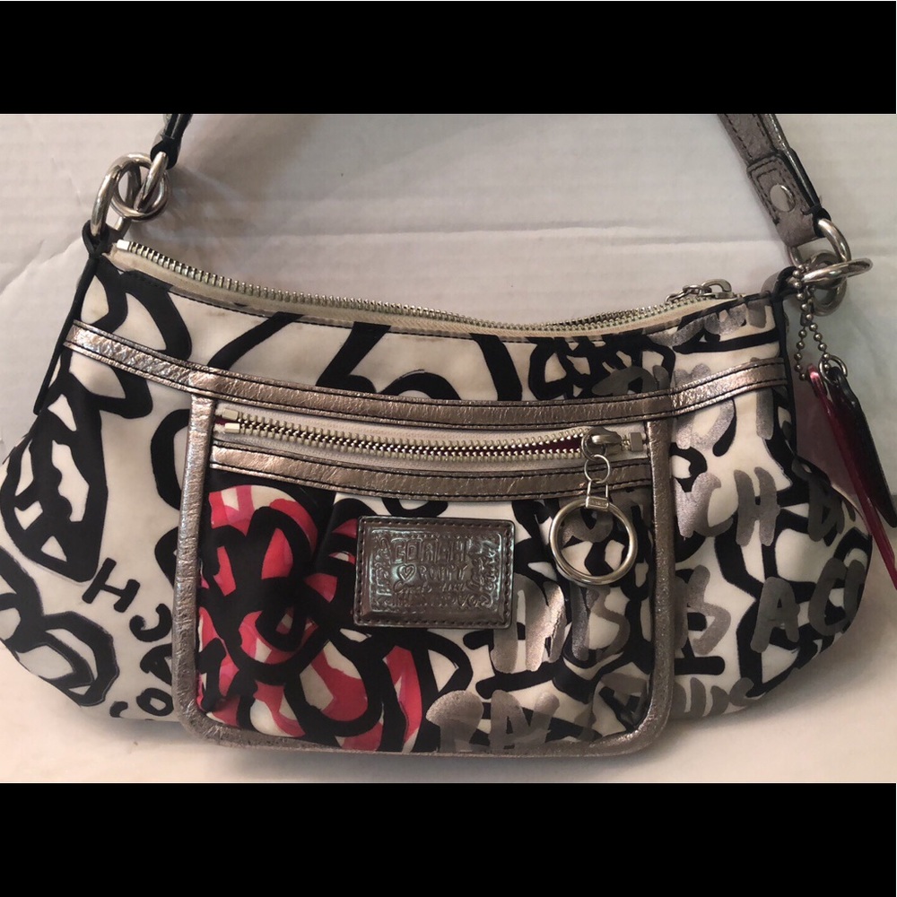 Small Used Coach Graffiti Poppy Collection Purse - Gem